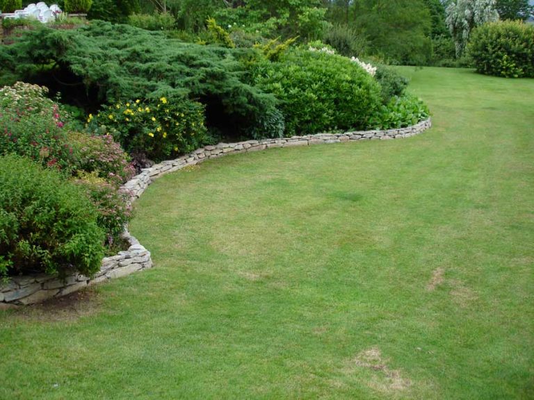 Build Your New Landscape Retaining Wall – Kelys